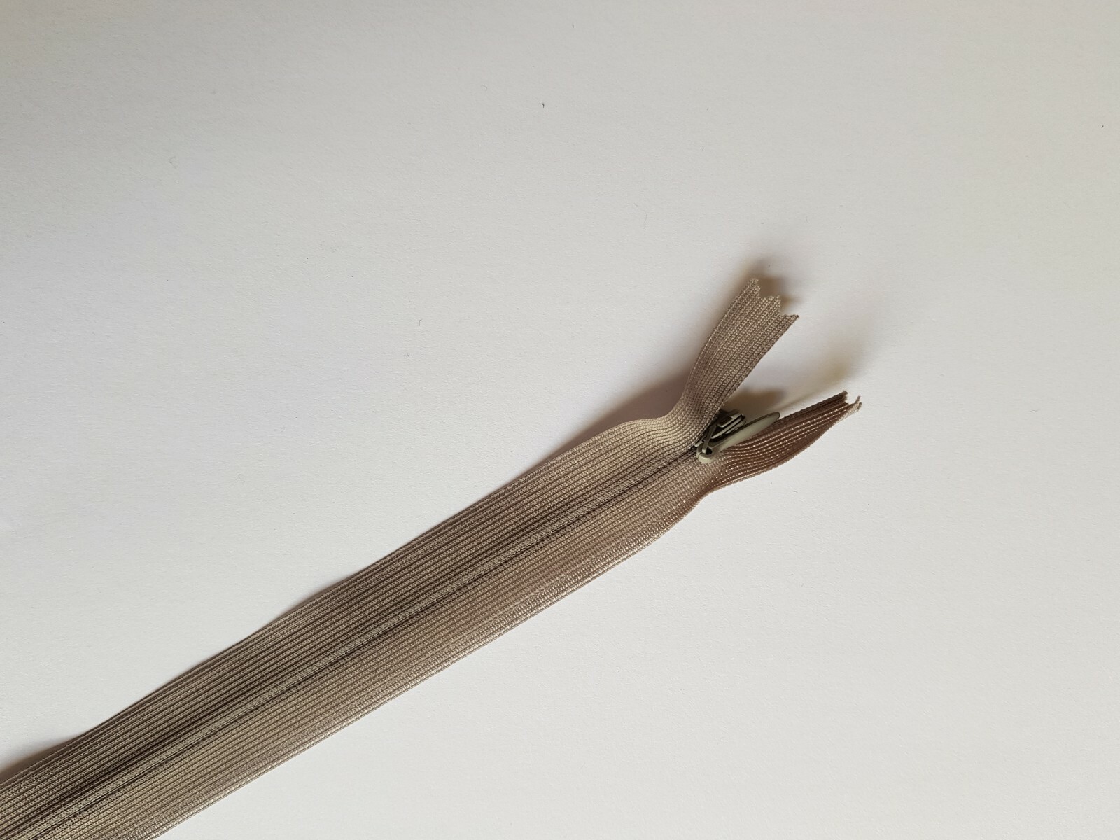 OPTI S43 Concealed/Invisible Closed End Zips, teardrop puller for Light ...