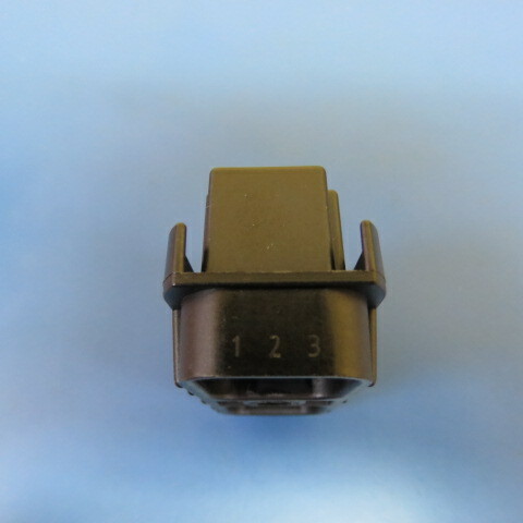 Delphi 12034397 Qty of 10 per Lot Automotive Connectors CON MP 150 30W ...