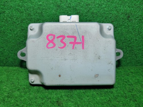 TOYOTA HILUX INVERTER POWER VOLTAGE CONVERTOR ASSY (MOUNTED UNDER ...