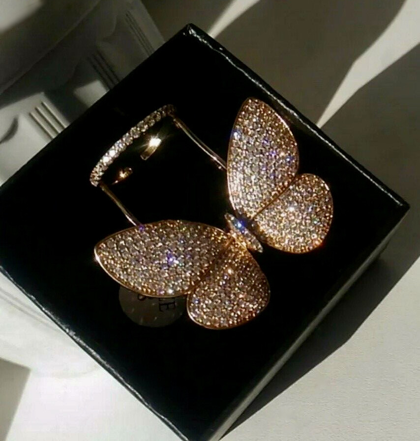 18k Gold Plated Big Butterfly Ring made w Swarovski Crystal Prong Stone ...