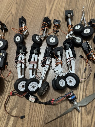 E-Flite Retract Gear Set for 80mm F-16 with Struts & Wheels LOT. | eBay
