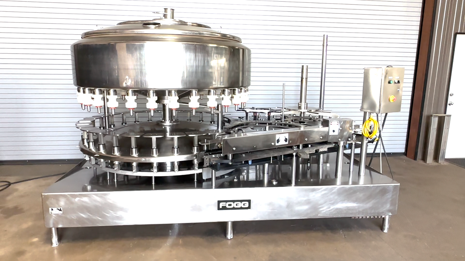 FOGG 30 Valve Rotary GALLON Bottle Filler, Filling Machinery, Bottling ...
