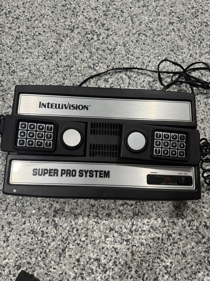 intellivision Super Pro System intv 111 Game System With One Game dungeons | eBay