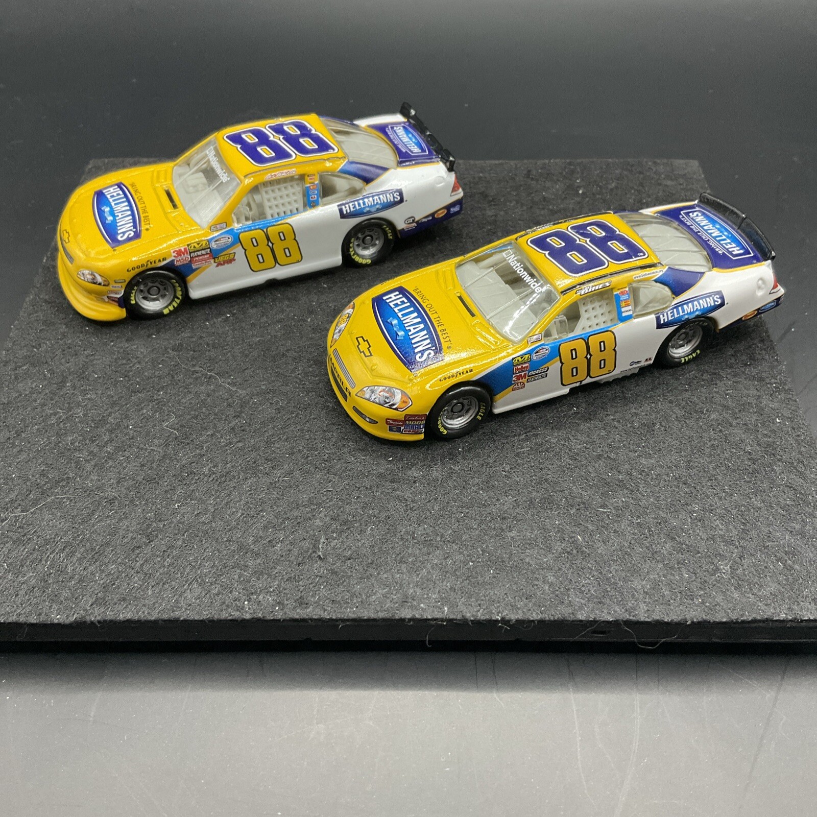 Kelly Bires Aric Almirola 88 Hellmanns 2010 2011 1/64 NASCAR Action ...