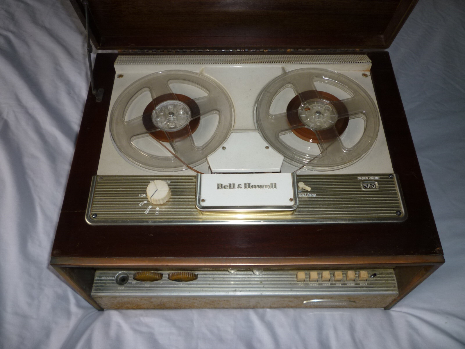 VINTAGE BELL & HOWELL REEL TO REEL R-PLAYER MODEL 300M | eBay