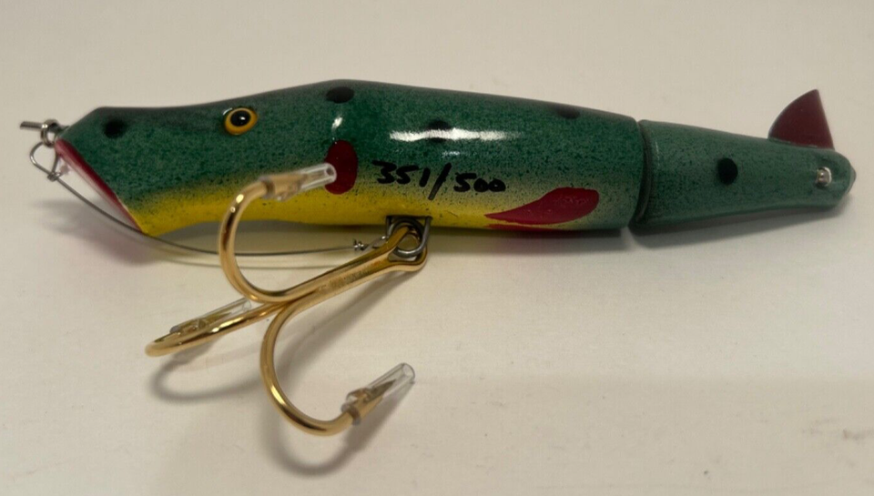 2003 Musky Hunter Collectible Lure Mud Puppy Topwater Musky Lure #351/ ...