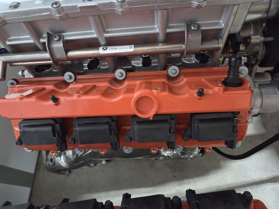 mopar 6.2L Supercharged Crate trackhawk hellcat engine motor NEW 2015 ...