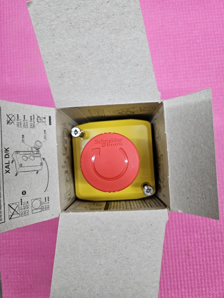 XALK178H7 Emergency Stop YELLOW CONTROL BOX Schneider Electric | eBay