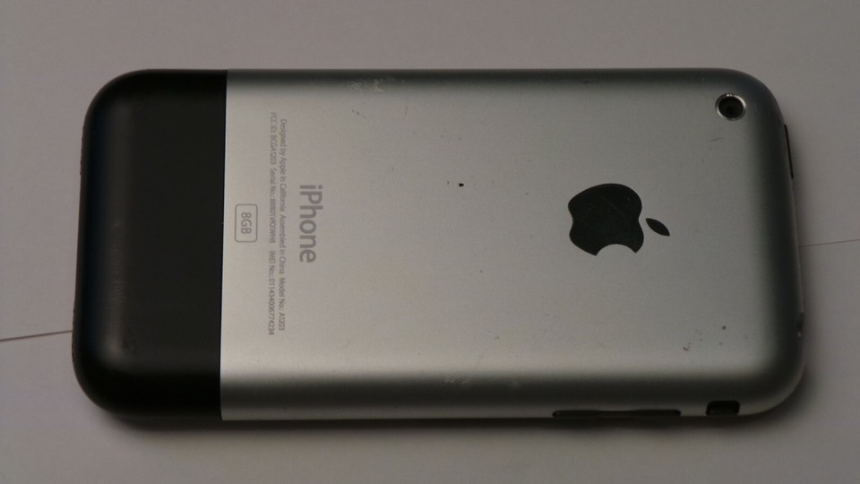 Apple iPhone 1st Generation - 8GB - Black A1203 (GSM) - UNTESTED ...