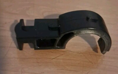 John Deere H175727 PICK UP REEL HOLDER ( Qty 5) | eBay