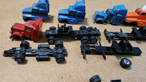 HO Scale Semi Trucks Cabs and Frames Parts | eBay