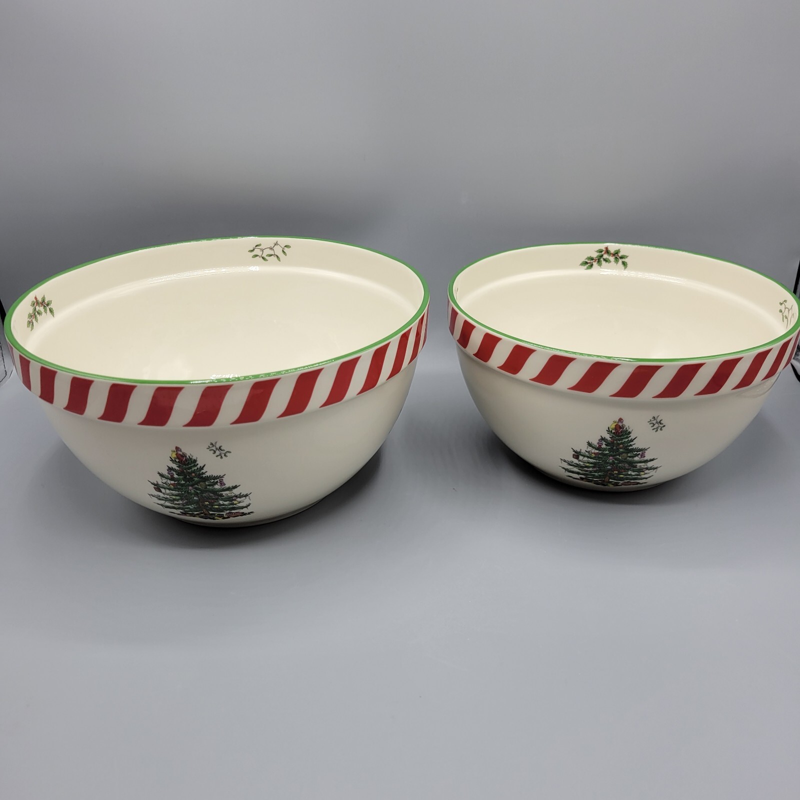 Pair Of Spode Christmas Tree Nesting Bowls With Peppermint Trim 8"&9 ...