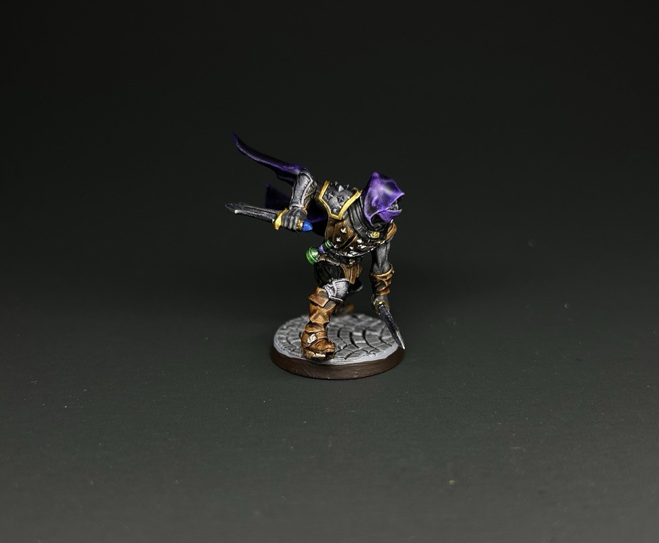 Hand Painted Drow | Dark Elf Rogue | Thief Miniature TTRPG DnD D&D ...