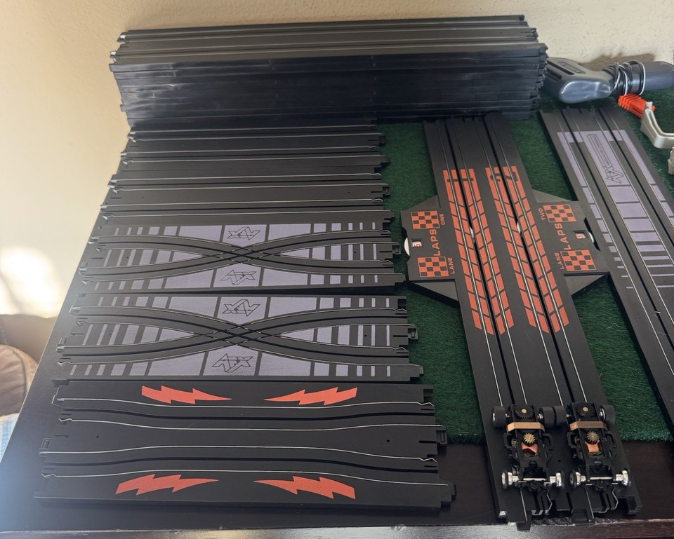 Big Lot Of AFX Tracks Rust-Free Cleaned Nothing Broken Ready To Race ...