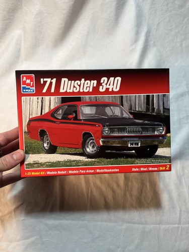 AMT ERTL '71 Duster 340 1:25 Scale Model Kit | eBay