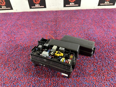 CADILLAC CT5 AWD 2.0L TURBO 20-23 OEM ENGINE BAY TERMINAL JUNCTION FUSE ...