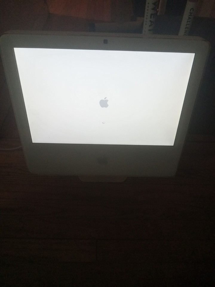 Apple iMac G5 ) (2006) - Intel Core Duo 2 - 17" Desktop - 160GB HD ...