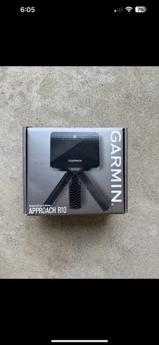 Garmin Approach R10 Golf Launch Monitor - Black | eBay