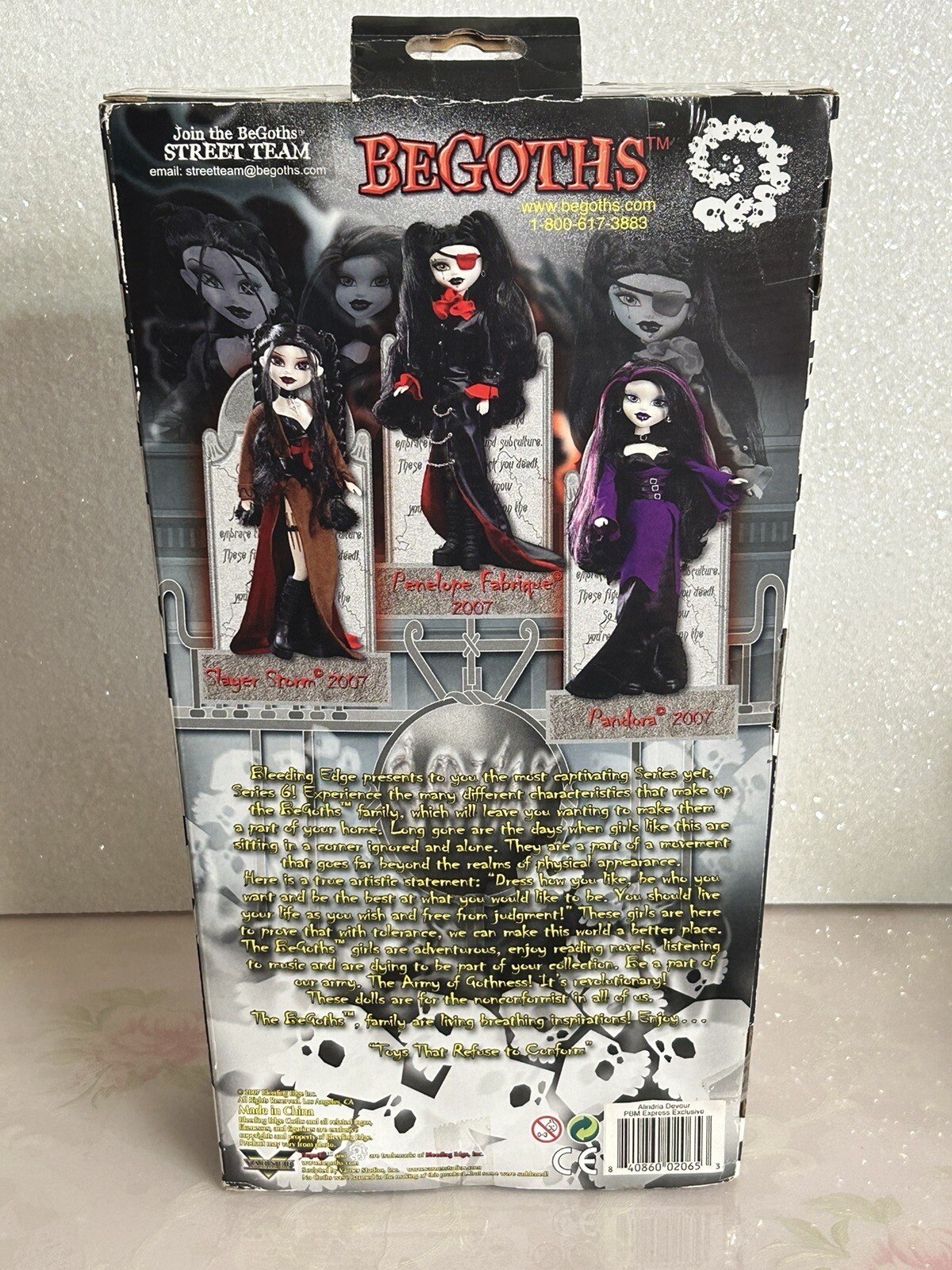 Begoths Bleeding Edge Goths Doll Alindria Devour Series 6 Exclusive NIB ...