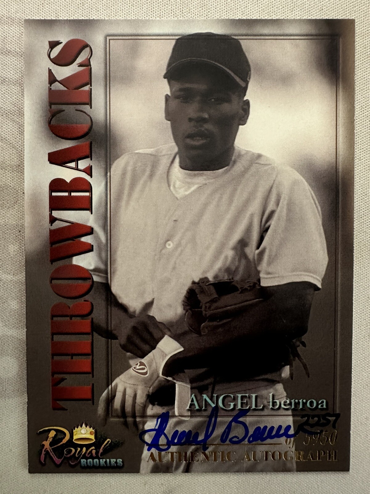 2001 Royal Rookies Throwbacks Angel Berroa Auto 2169/5950 Oakland ...