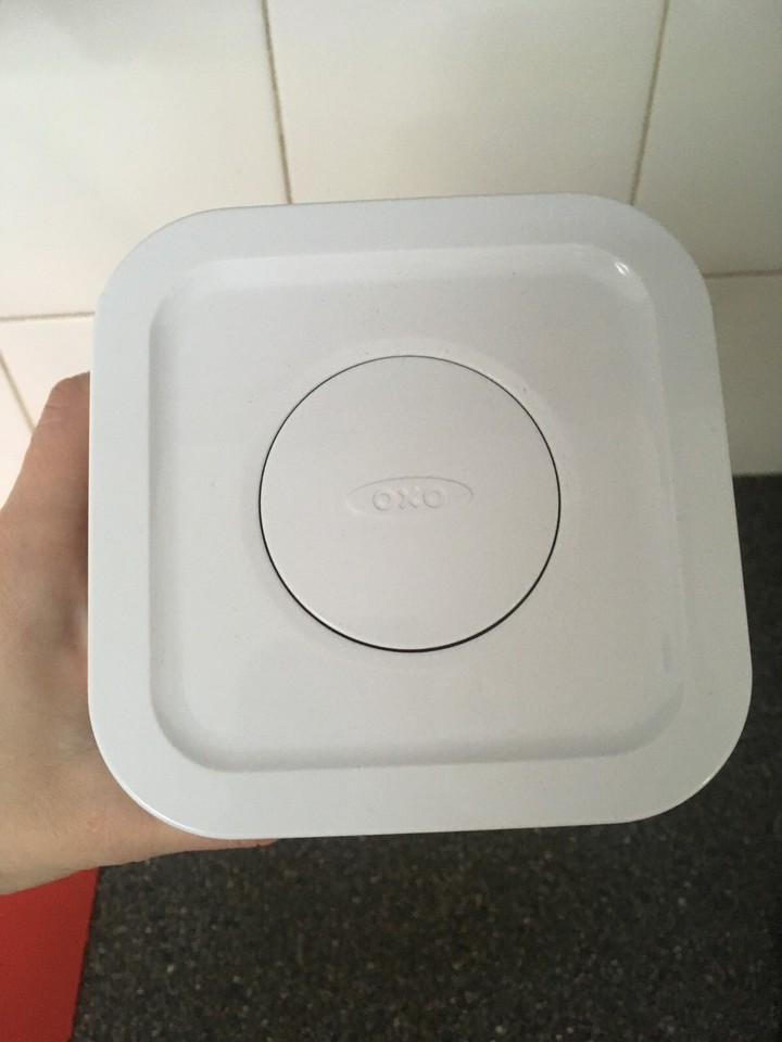 OXO Pop Container Small Square Tall (2.3 Qt) Pasta & Spaghetti Storage ...