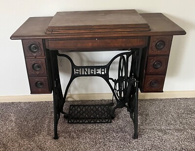 Antique Cabinet Style Singer Sewing Machine | eBay