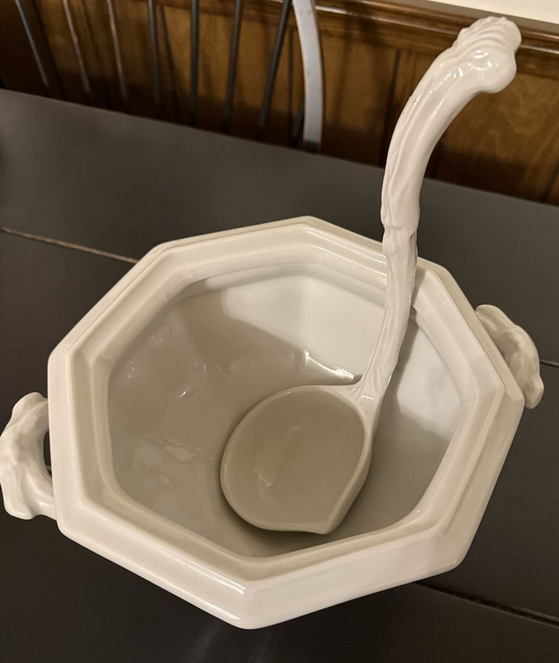 Red Cliff Ironstone 2.5 QT Grape Design Soup Tureen, Underplate and ...