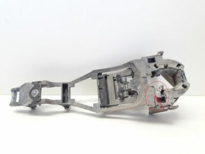 Volkswagen PASSAT B5.5 2001 Links Halterung Türgriff vorne 3B0837885 ...