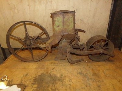 Antique & Vintage Implements - Planet Jr