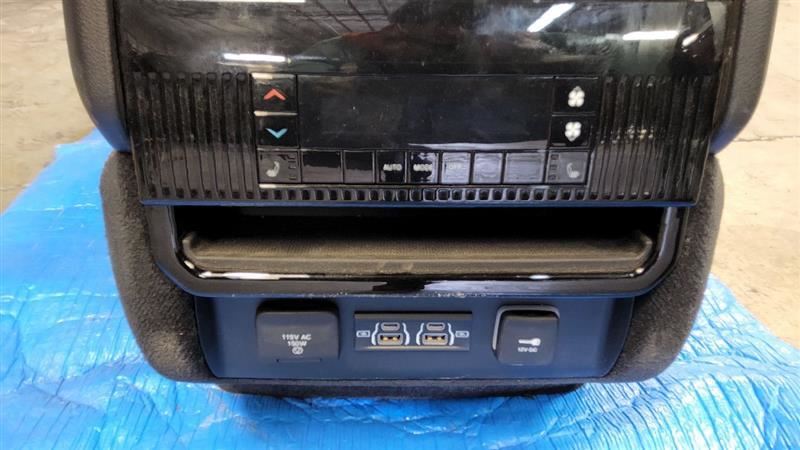 2022-2023, Jeep Wagoneer, Center Console W/O Shifter | eBay