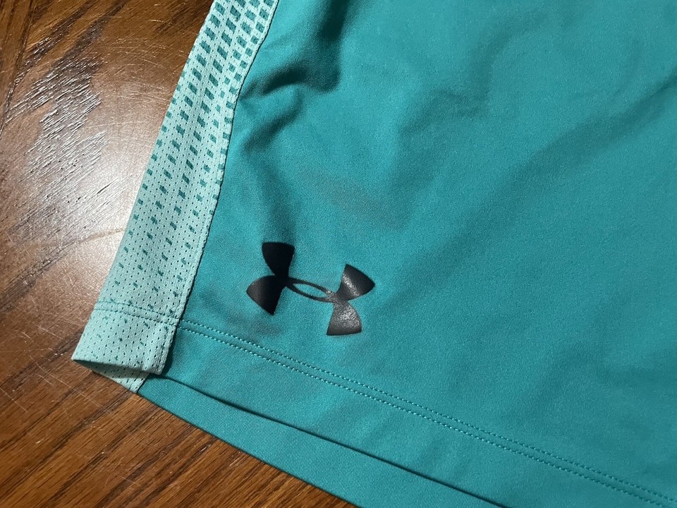 Under Armour Mens Teal Blue Fitted Shorts! Large 36x11 | eBay