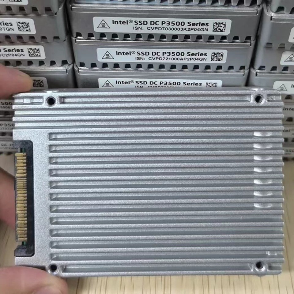 Intel 2TB SSD DC P3500 Series MLC NVMe 2.5" SSD 2.0TB SSDPE2MX020T4 FW ...