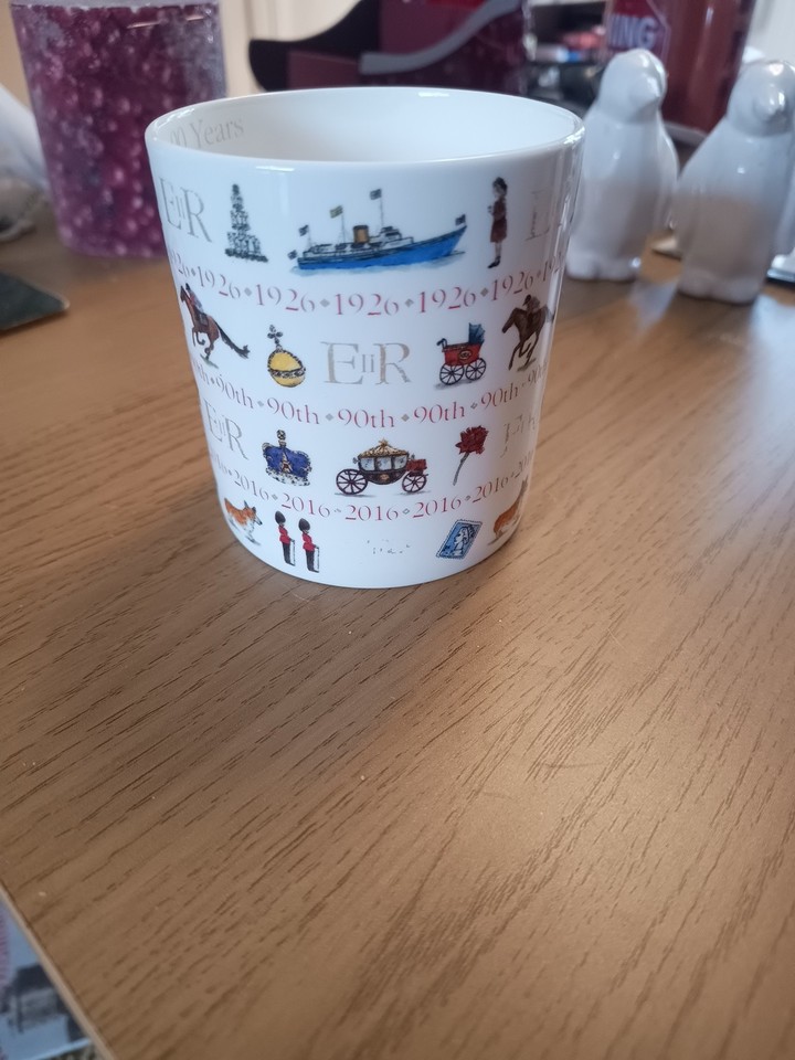 Milly Green God Save the Queen Royal Commemorative Coffee Tea 12oz Mug ...