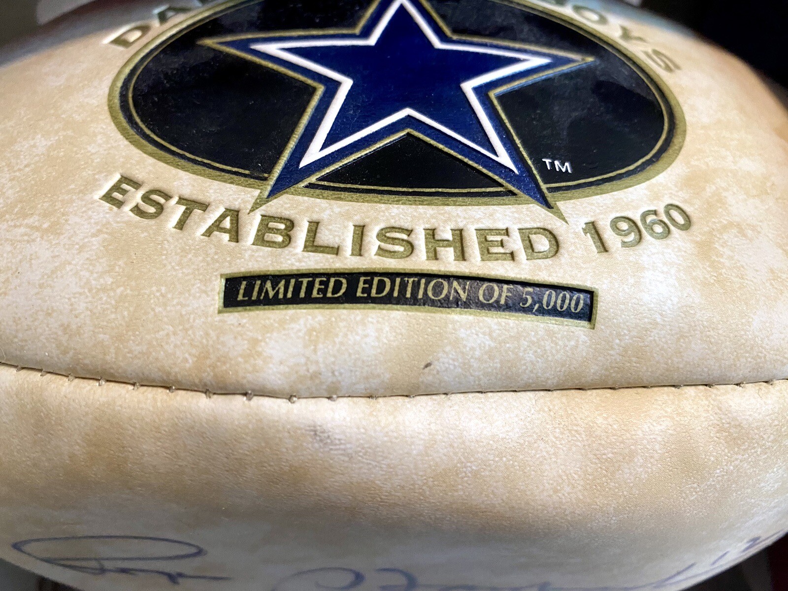 This is a Roger Staubach of the Dallas Cowboys hand autographed logo ...