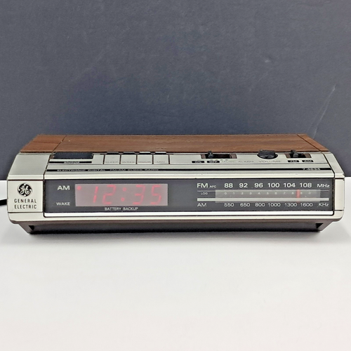 General Electric GE Digital Alarm Clock Radio Model 7-4634B AM/FM Wood ...