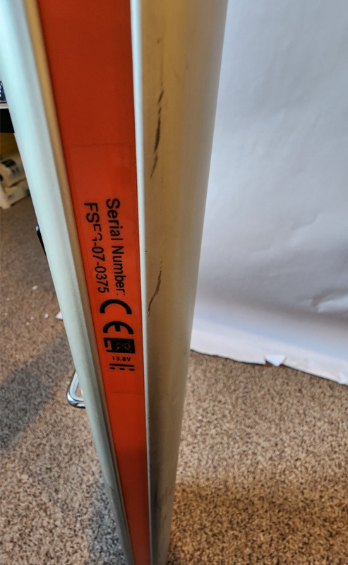 CELLSENSE METAL CONTRABAND DETECTOR WITH SPORTUBE CASE | eBay