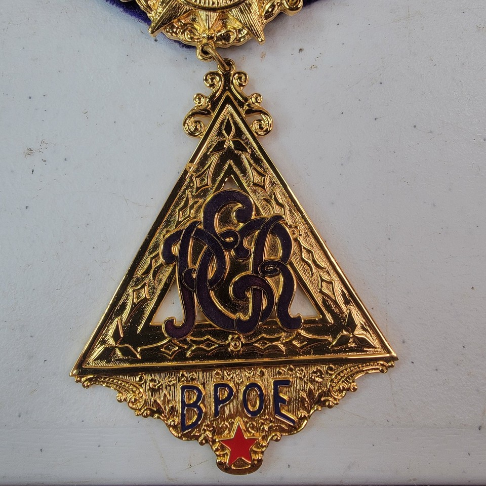 BPOE ELKS Grand Exalted Ruler Gold Toned Ceremonial Collar Velvet Lodge ...