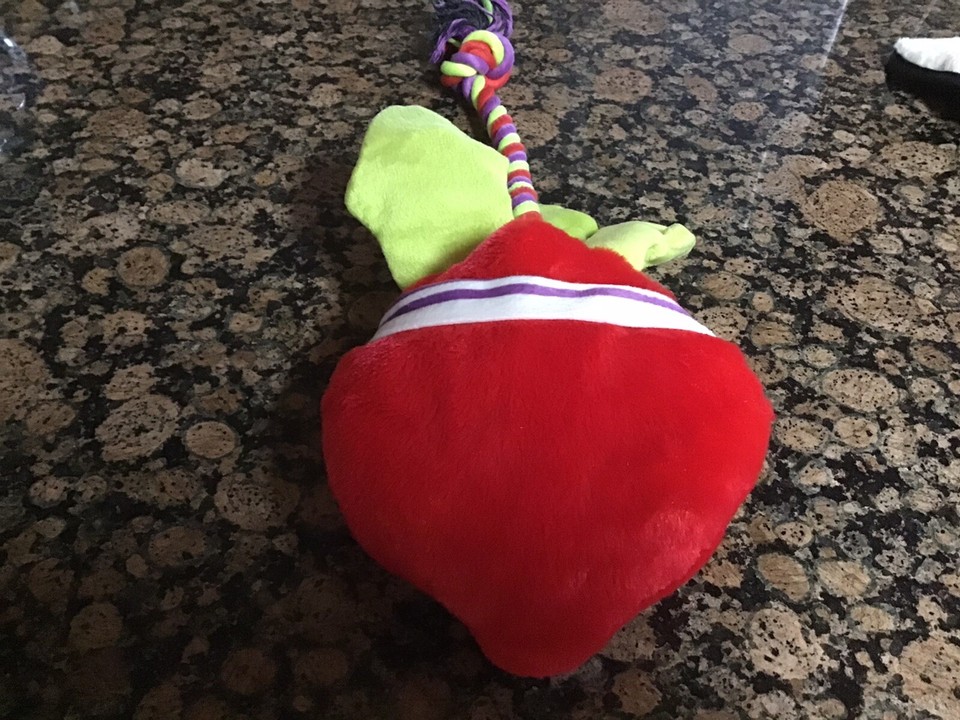 Dogs Red Plush Heart Tug Toy with Rope Grunter Squeaker Sound New 18 In ...