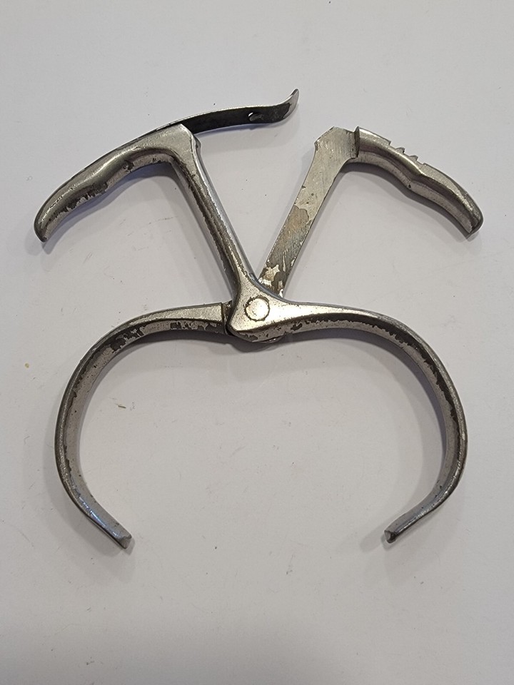 Single Iron Claw Police Handcuff Come-Along Restraint Nippers Prisoner ...