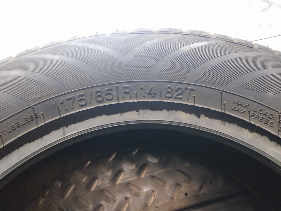 175/65 R14 Dunlop SP Sport 560 82T *CLEARANCE STOCK* 1756514 | eBay UK