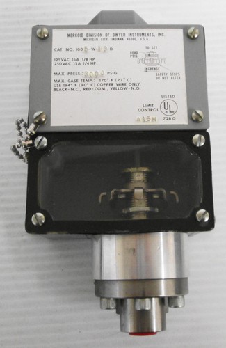 Dwyer Mercoid 1005-W-B3-D Pressure Switch 3000-PSIG Limit Control 125 ...