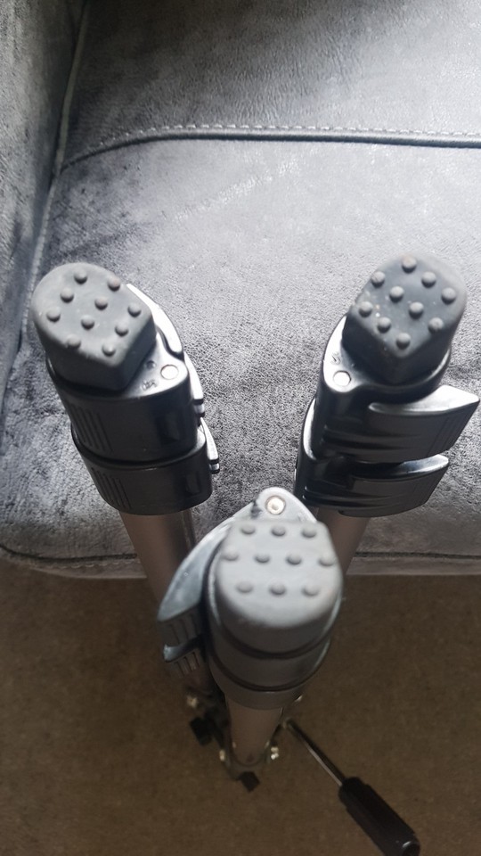 Velbon Delta Tripod with PH-157Q Head | eBay UK