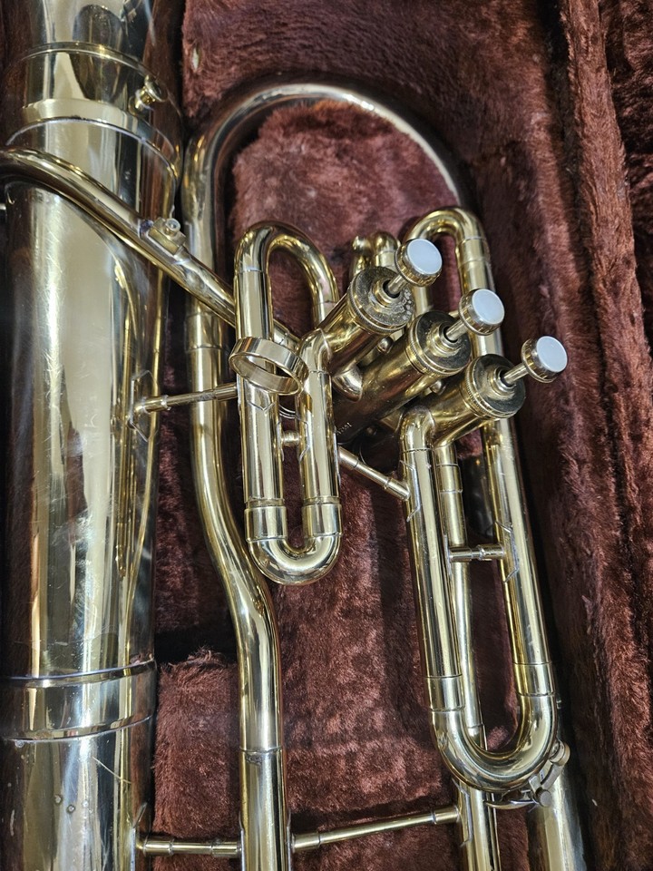 F.E. OLDS & SONS VINTAGE BARITONE GREAT SHAPE PLAYS WONDERFUL W/CASE ...