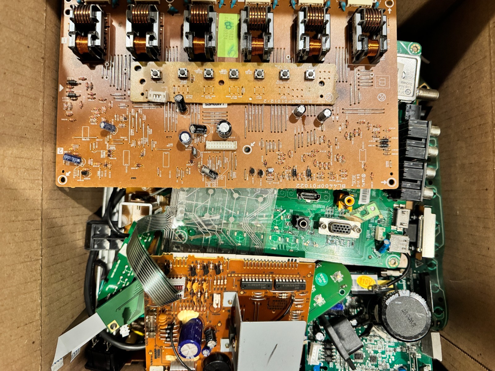 Large Lot Scrap Electronics Circuit Boards For Metal Recovery. 10+ Lbs ...