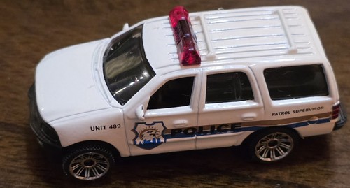 3" Ford Expedition SUV Police Patrol Supervisor Unit #489 1/64 MatchBox ...