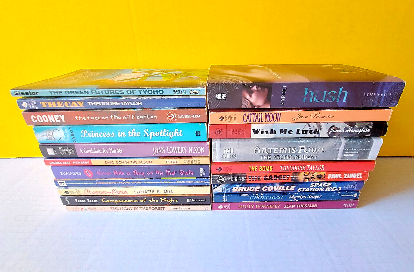 Lot of (20) Young Adult Titles ~ Theodore Taylor ~ Joan Lowery Nixon ...