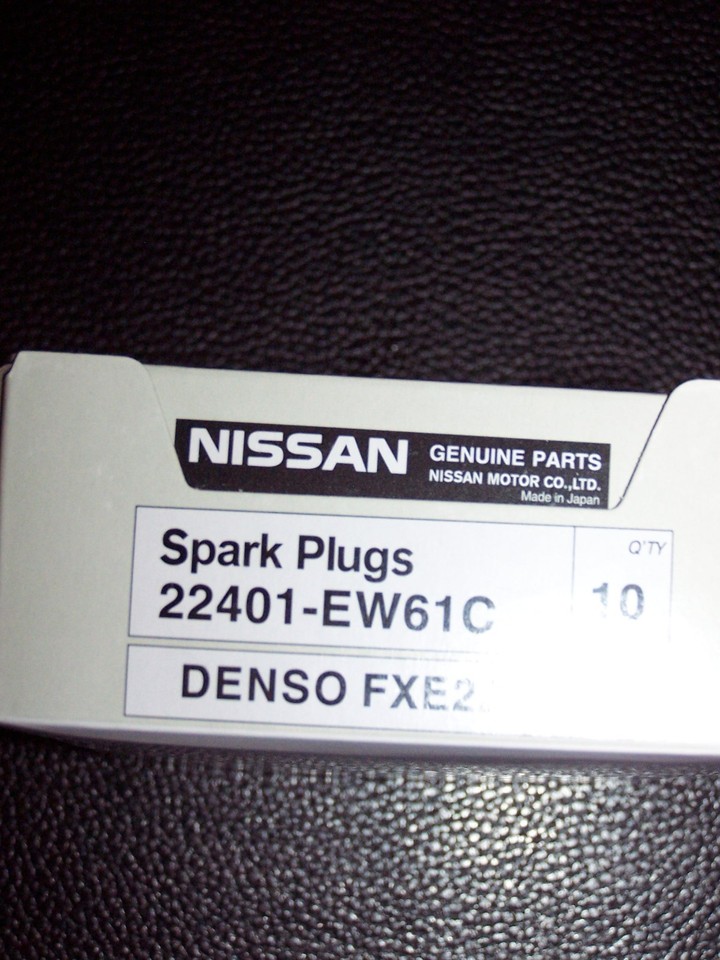 Nissan Infiniti OEM spark plug set of 6 Nissan 22401-EW61C Denso ...