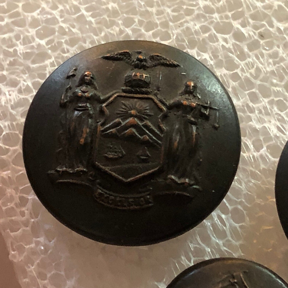 3 Vintage Pictorial Buttons Crest Waterbury Button Co. & Sig. Eisner ...