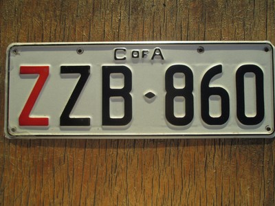 1980s CofA Commonwealth red Z AFP car ZZb-nnn feds license plate | eBay