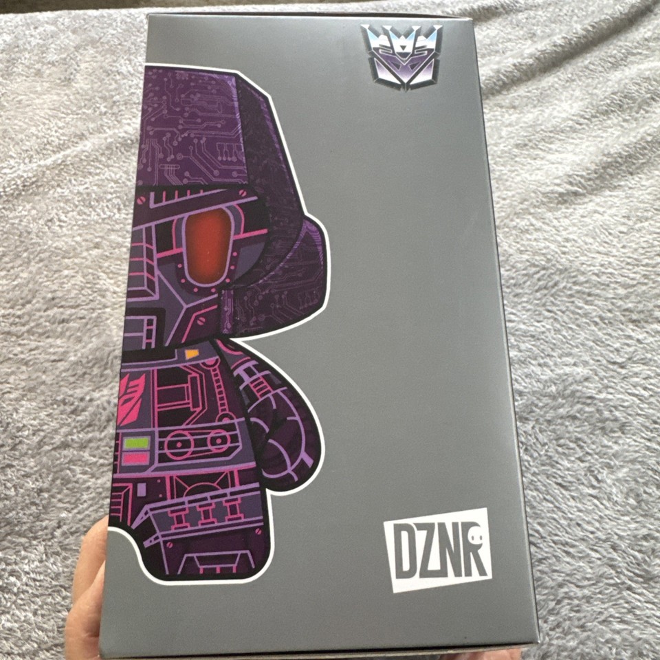 Dznr Transformer Megatron Collectible Plush Toy New In Box ...